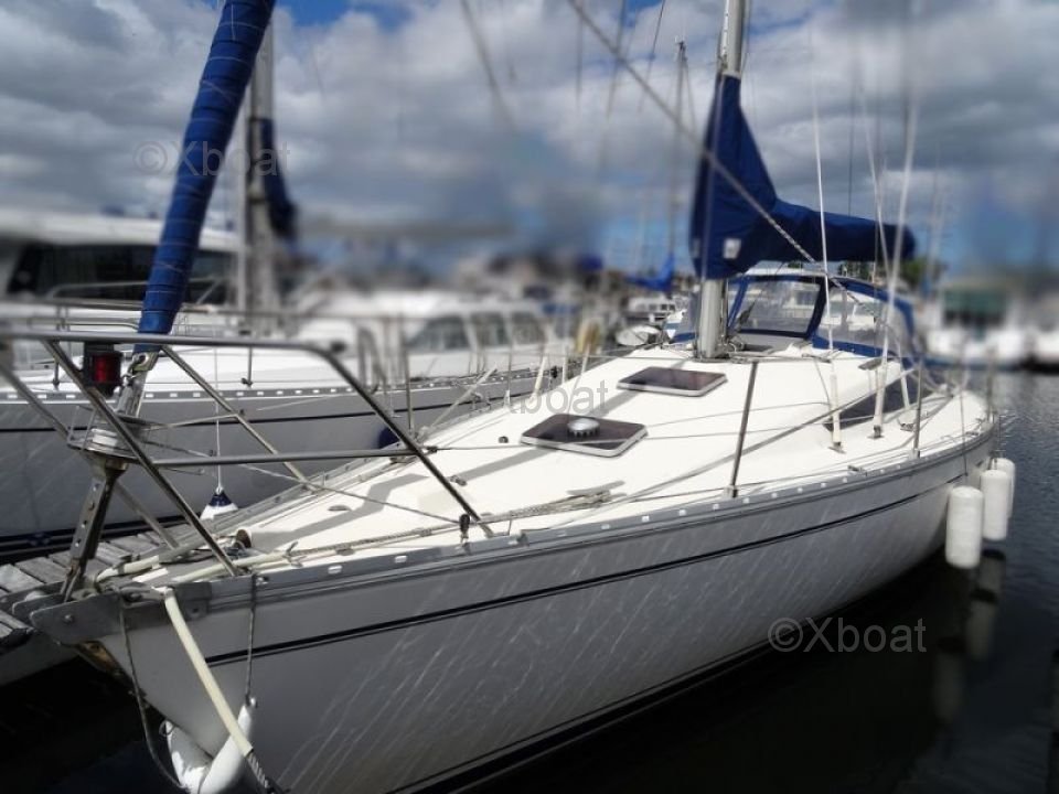 Sailboats JEANNEAU - SUN RISE 34 Technical sheet