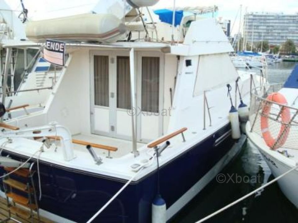 Used Motorboat of MARINE PROJECTS shipyard, Model PRINCESS 37 FLY from ...