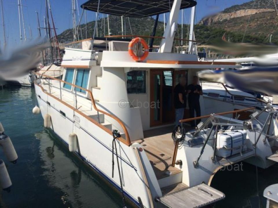 Used Motorboat of ALLIAURA MARINE shipyard, Model TRANSCAT 42 from 2002 ...