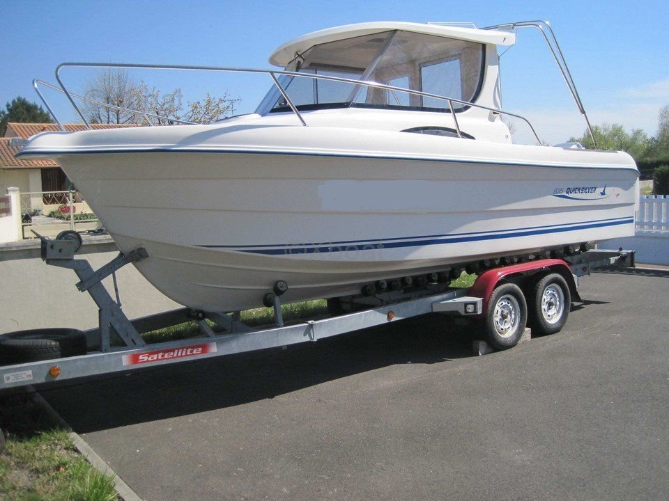 Used Motorboat of shipyard QUICKSILVER, Model QUICKSILVER 635 WEEK END ...