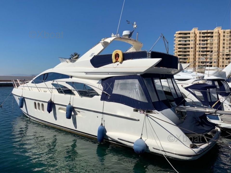 Used Motorboat of Azimut yachts shipyard, Model AZIMUT 55 from 2003 ...